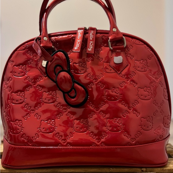 Hello Kitty | Bags | Hello Kitty 21 Vintage Loungefly Tote Bag ...